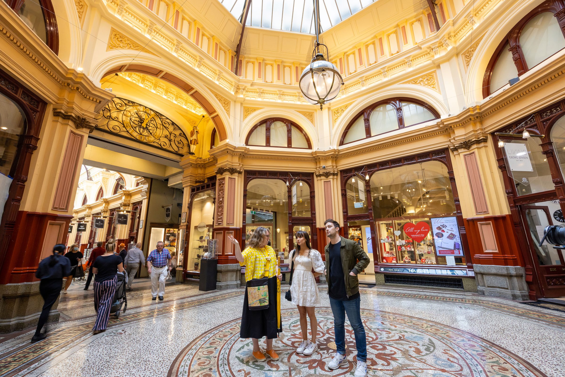 Melbourne Lanes and Arcades Tour - Hidden Secrets Tours
